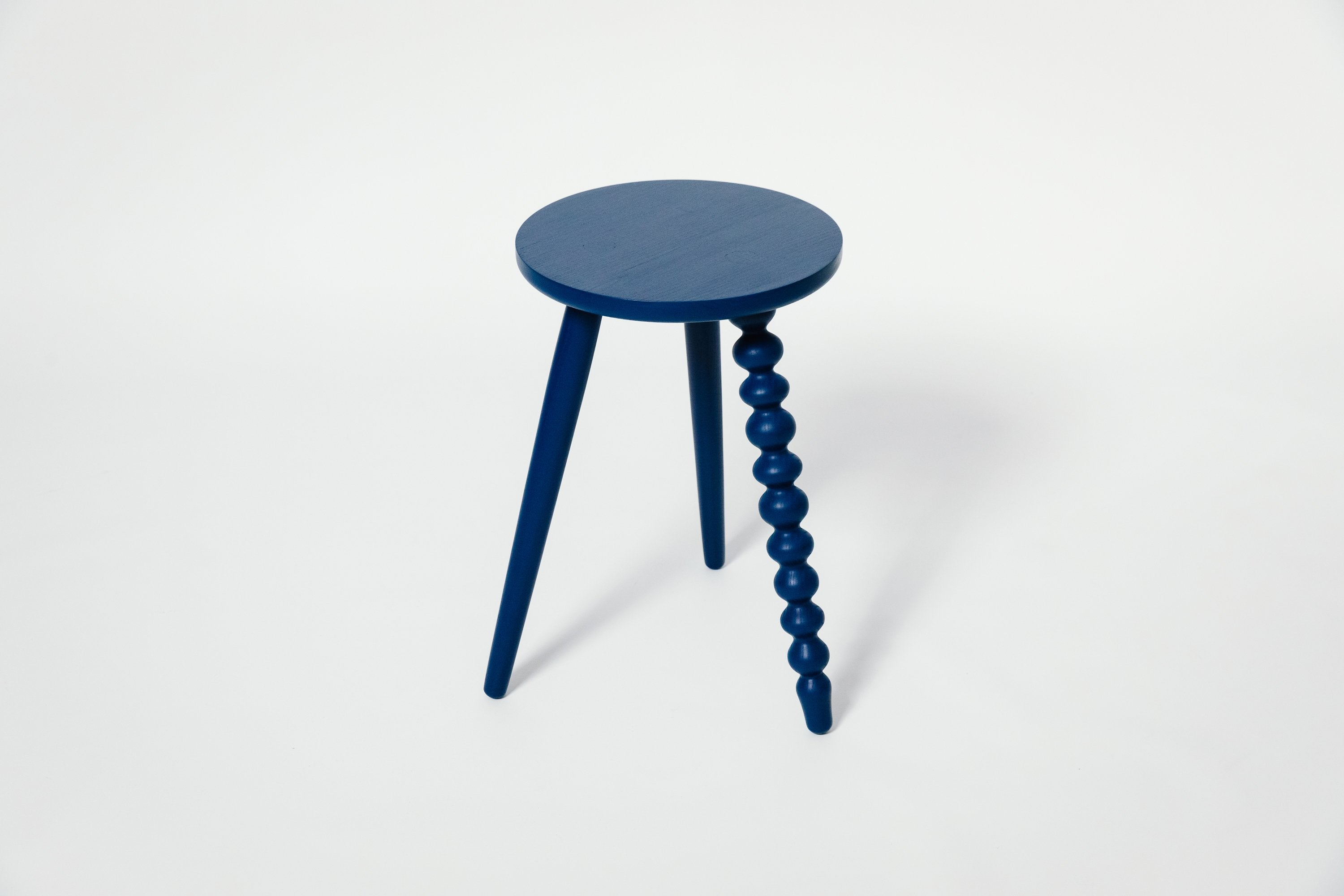 (Kobaltblau) Imperfect Stool, Blue Ash — Galvin Brothers