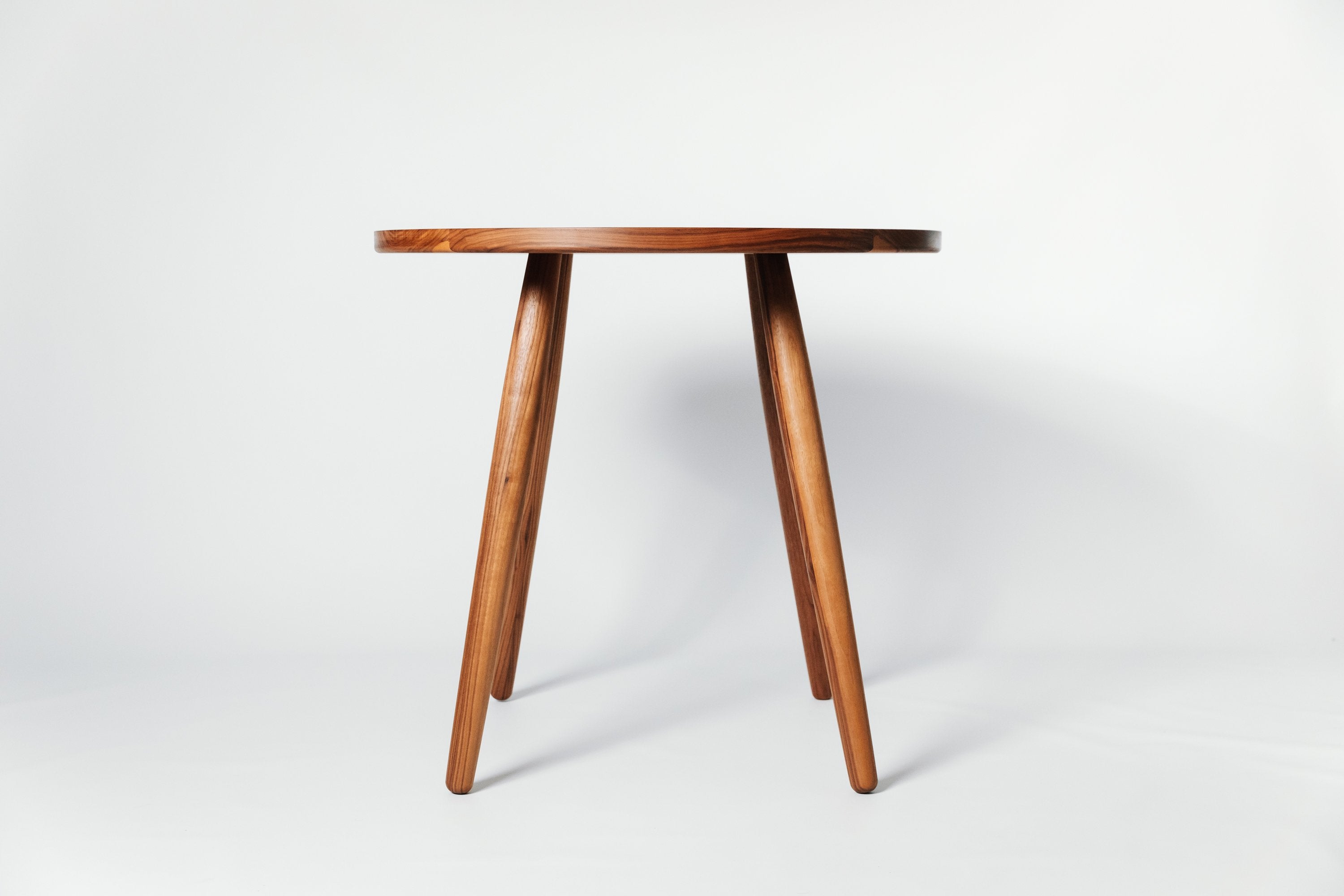 Modern Signature Round Dining Table — Galvin Brothers